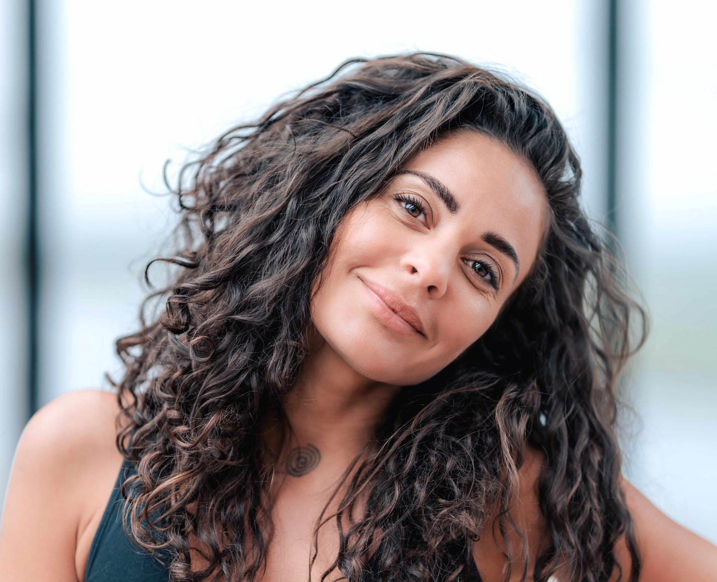 Mediteren met Fajah Lourens - Meditation Moments